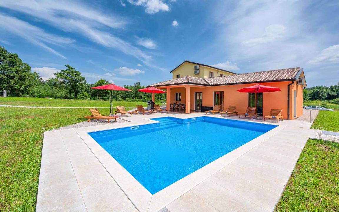 250 M² Casa Vacanza ∙ 3 Camere Da Letto ∙ 6 Ospiti - Montona