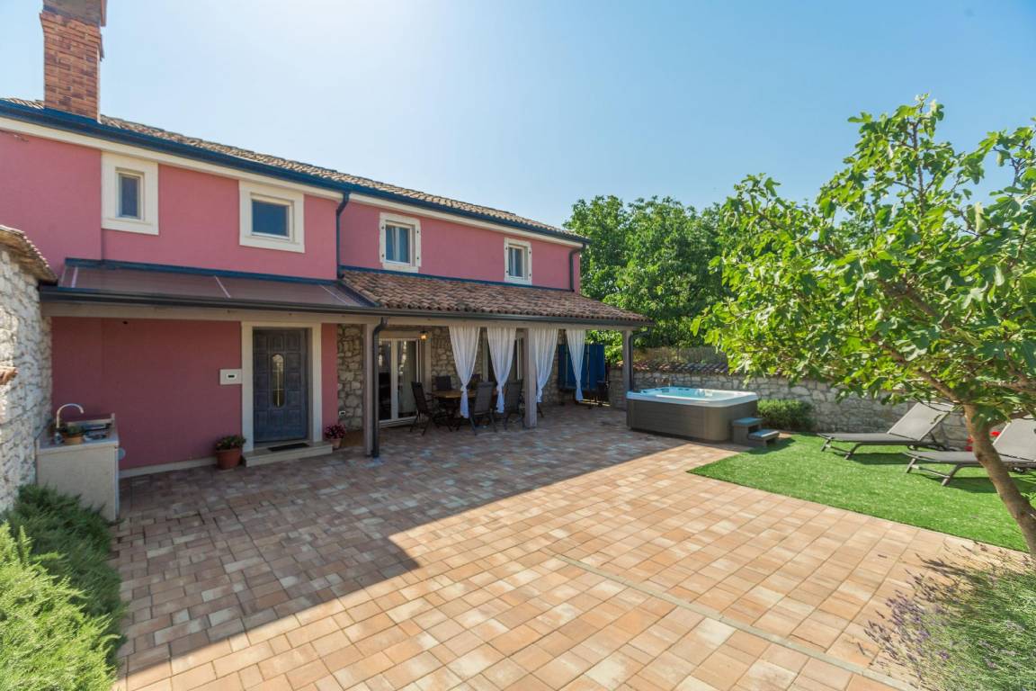 120 M² Huis ∙ 3 Slaapkamers ∙ 8 Gasten - Vrsar