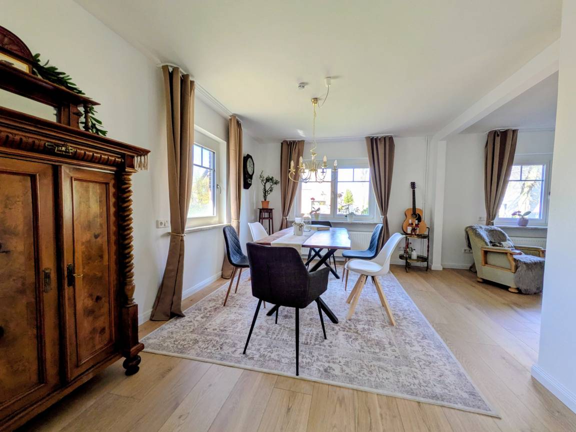 138 M² Ferienhaus ∙ 4 Schlafzimmer ∙ 7 Gäste - Heide