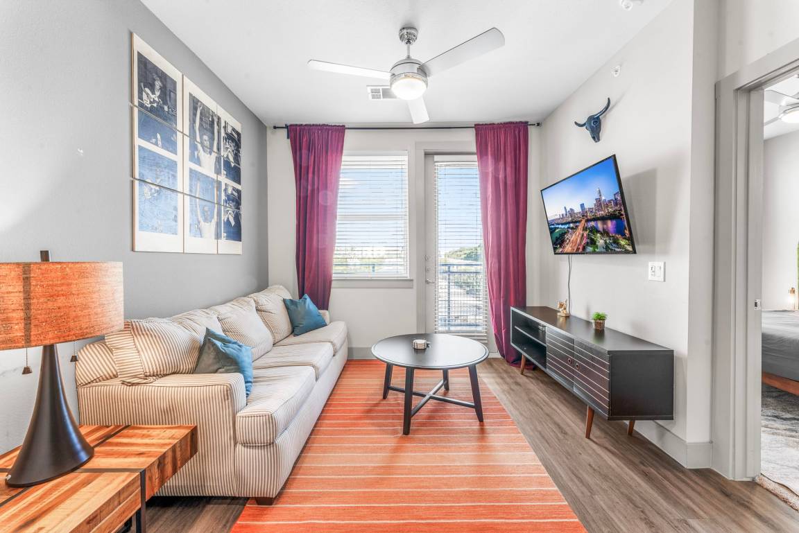 54 M² Apartment ∙ 1 Bedroom ∙ 4 Guests - Montopolis - Austin