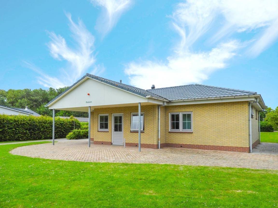 House ∙ 8 Bedrooms ∙ 32 Guests - Zeeland