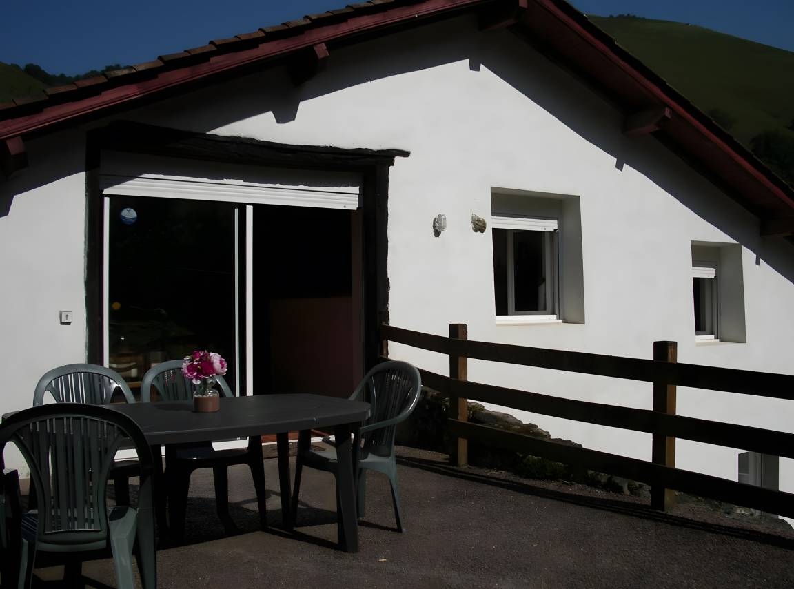 150 M² Huoneisto ∙ 4 Makuuhuonetta ∙ 10 Vierasta - Pays basque français