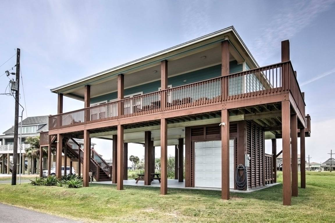 118 M² House ∙ 3 Bedrooms ∙ 9 Guests - Crystal Beach, Texas