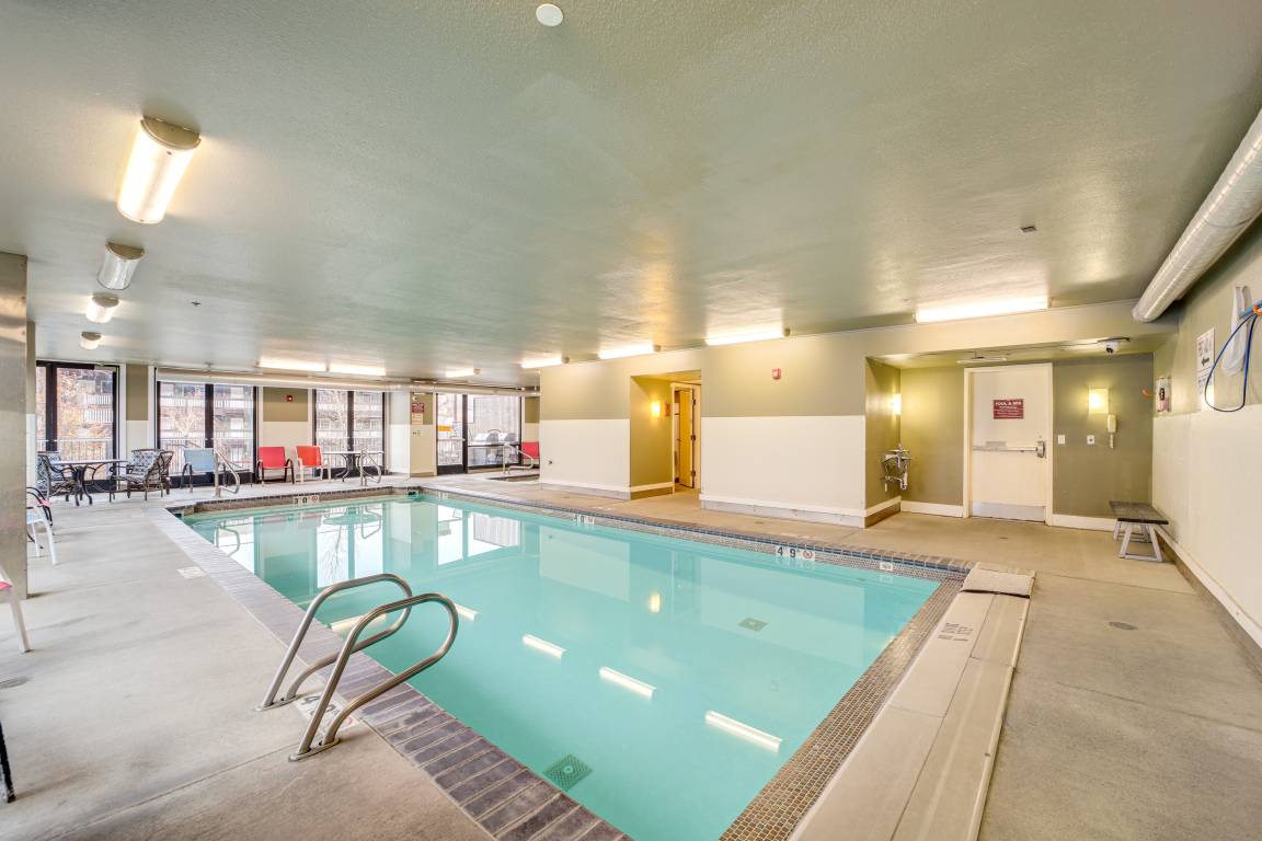 83 M² Apartment ∙ 2 Bedrooms ∙ 4 Guests - Chelan, WA