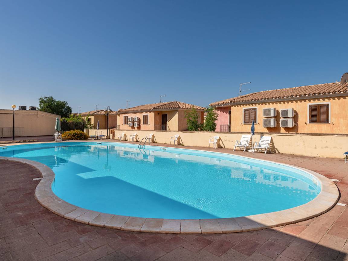 65 M² Ferienhaus ∙ 1 Schlafzimmer ∙ 4 Gäste - Villasimius