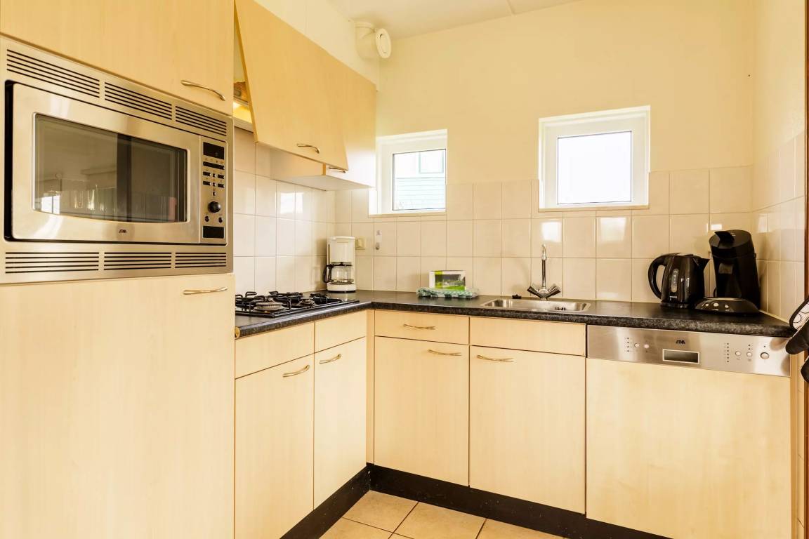 111 M² Mobil-home ∙ 4 Chambres ∙ 8 Personnes - Emmen