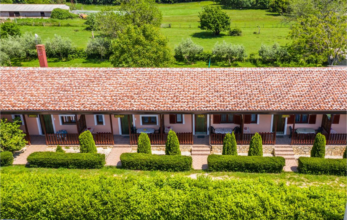 51 M² Appartement ∙ 2 Chambres ∙ 5 Personnes - Rakalj