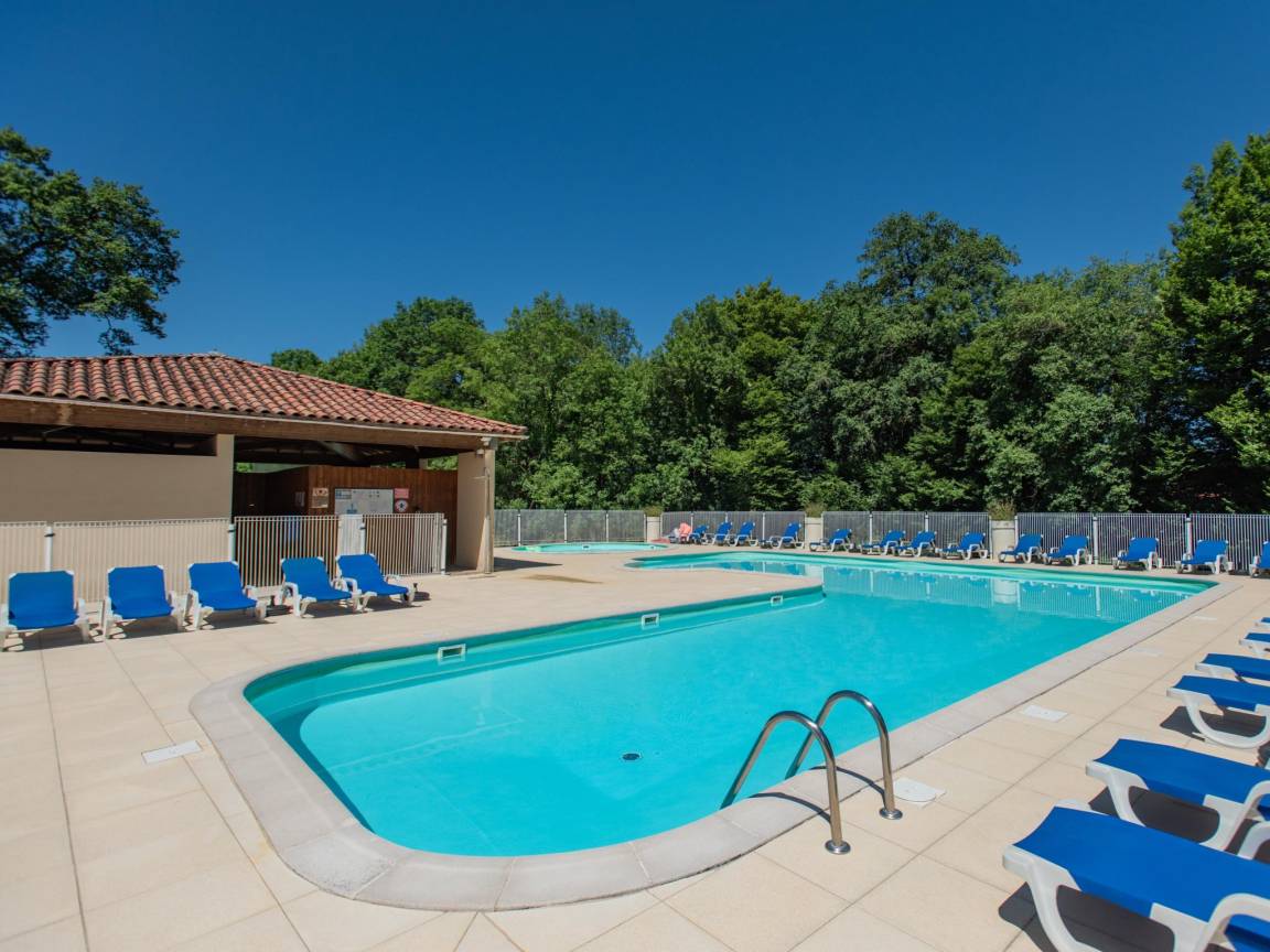 130 M² Maison De Vacances ∙ 3 Chambres ∙ 8 Personnes - Figeac