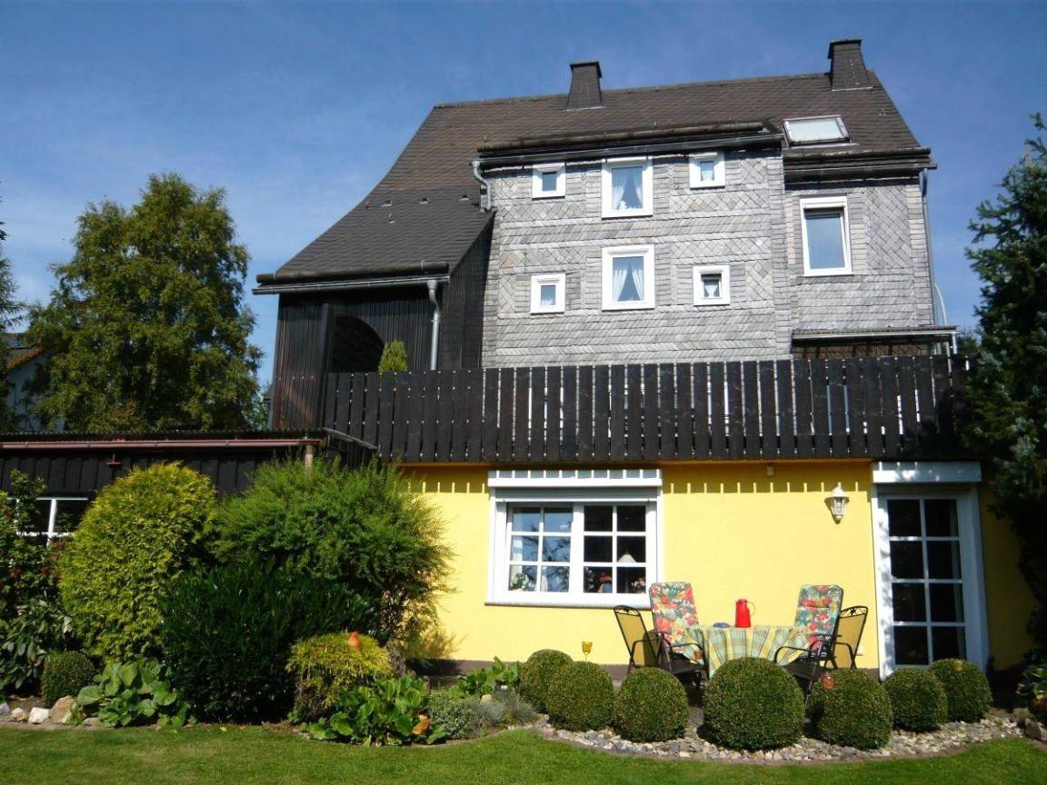 88 M² Apartment ∙ 2 Bedrooms ∙ 6 Guests - Winterberg