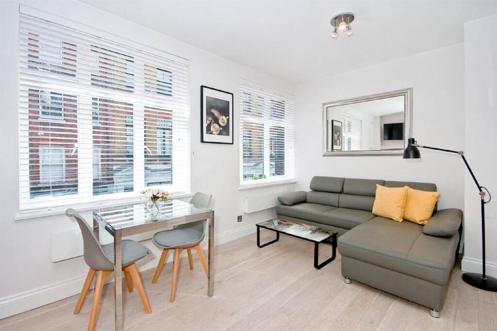 Apartment ∙ 1 Bedroom ∙ 3 Guests - Bloomsbury