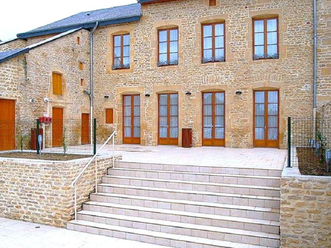 250 M² Gîte ∙ 8 Bedrooms ∙ 19 Guests - Ardennes