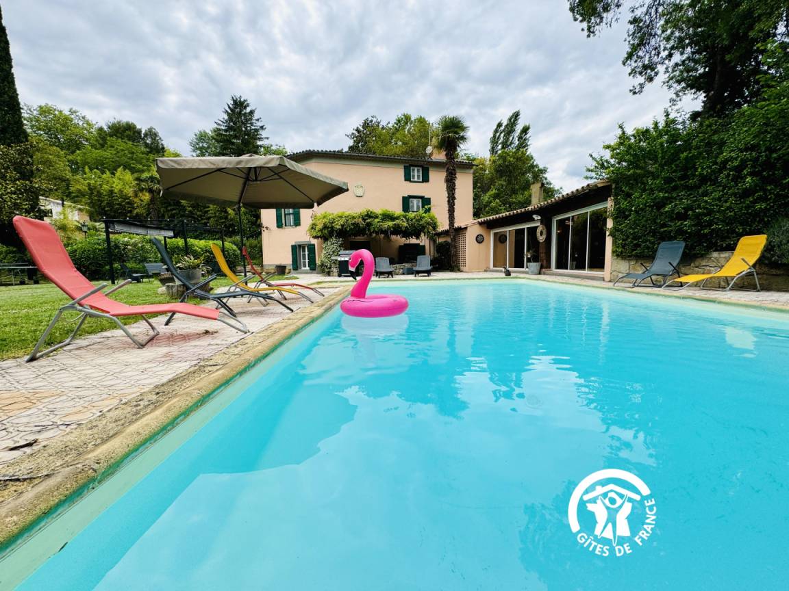 350 M² Gîte ∙ 7 Chambres ∙ 15 Personnes - Carcassonne
