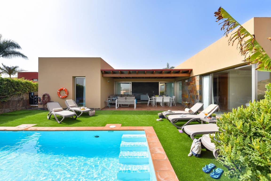 120 M² Villa ∙ 3 Schlafzimmer ∙ 6 Gäste - Maspalomas