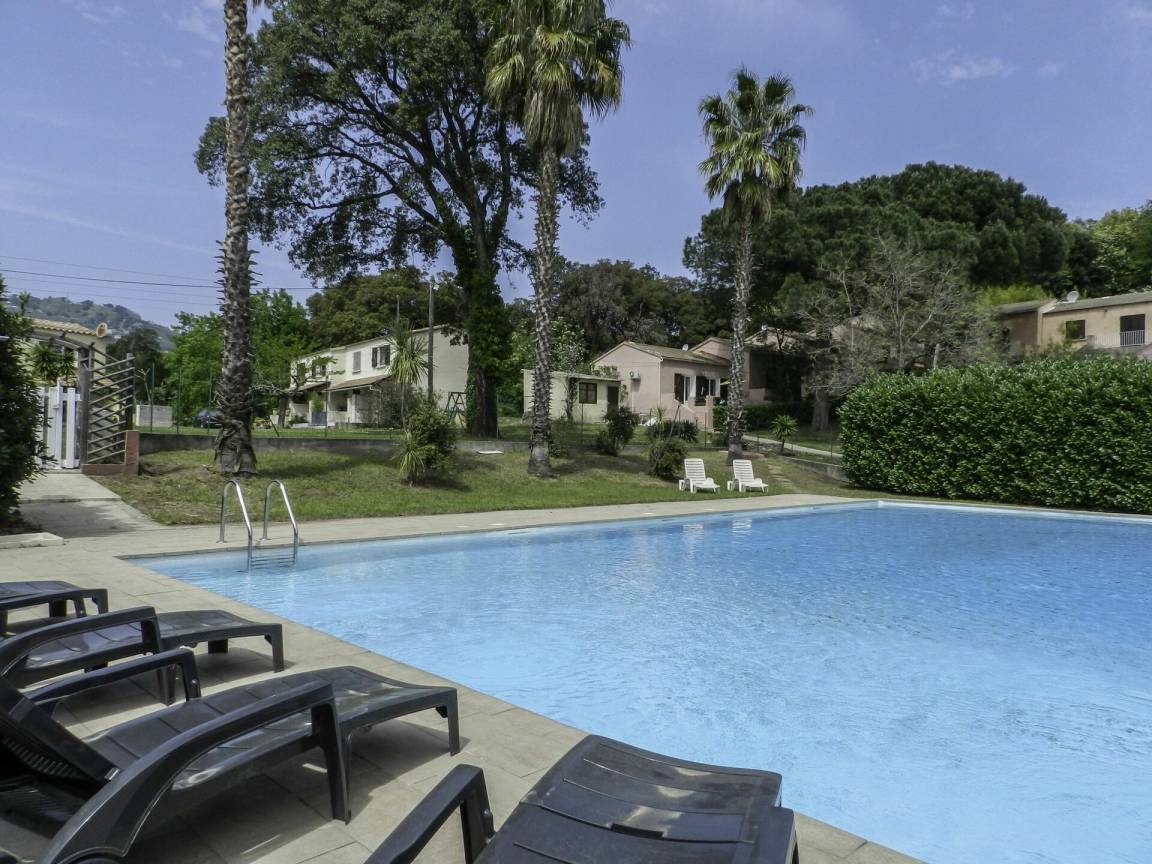 50 M² Resort ∙ 2 Bedrooms ∙ 4 Guests - Corsica