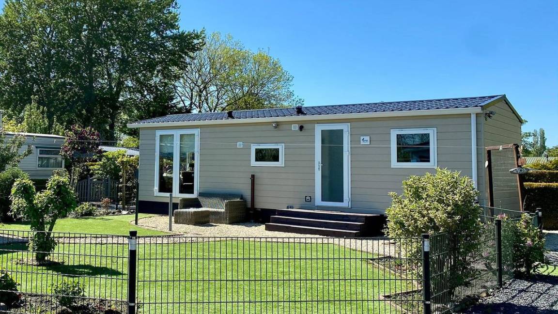 30 M² House ∙ 1 Bedroom ∙ 2 Guests - Friesland