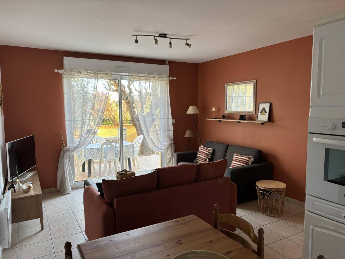 62 M² Gîte ∙ 2 Chambres ∙ 4 Personnes - Vias