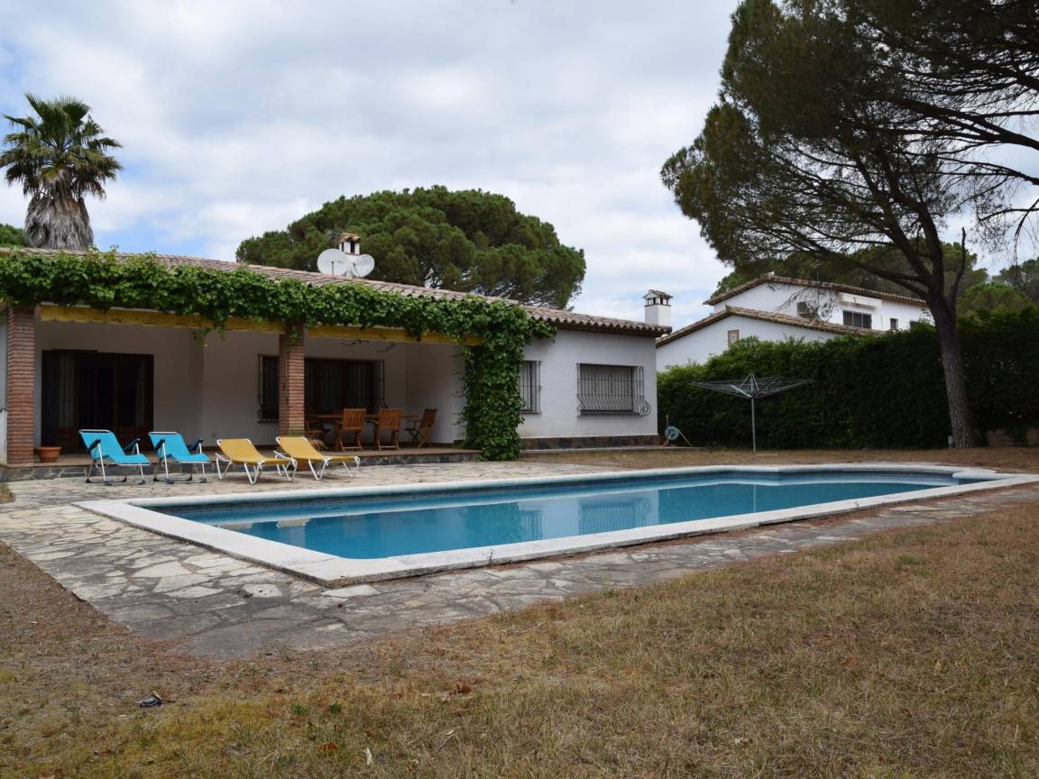 200 M² Villa ∙ 3 Chambres ∙ 6 Personnes - Santa Cristina d'Aro