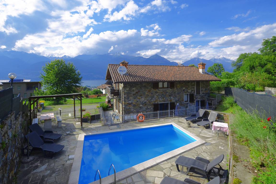 130 M² House ∙ 3 Bedrooms ∙ 9 Guests - Colico