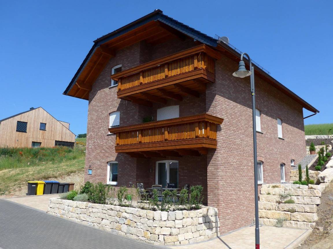 65 M² Ferienwohnung ∙ 1 Schlafzimmer ∙ 4 Gäste - Mendig