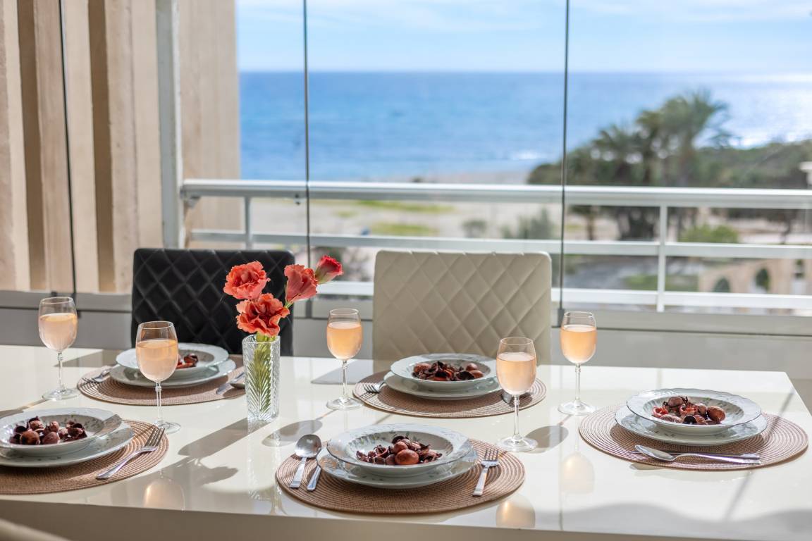 130 M² Apartment ∙ 3 Bedrooms ∙ 6 Guests - El Campello