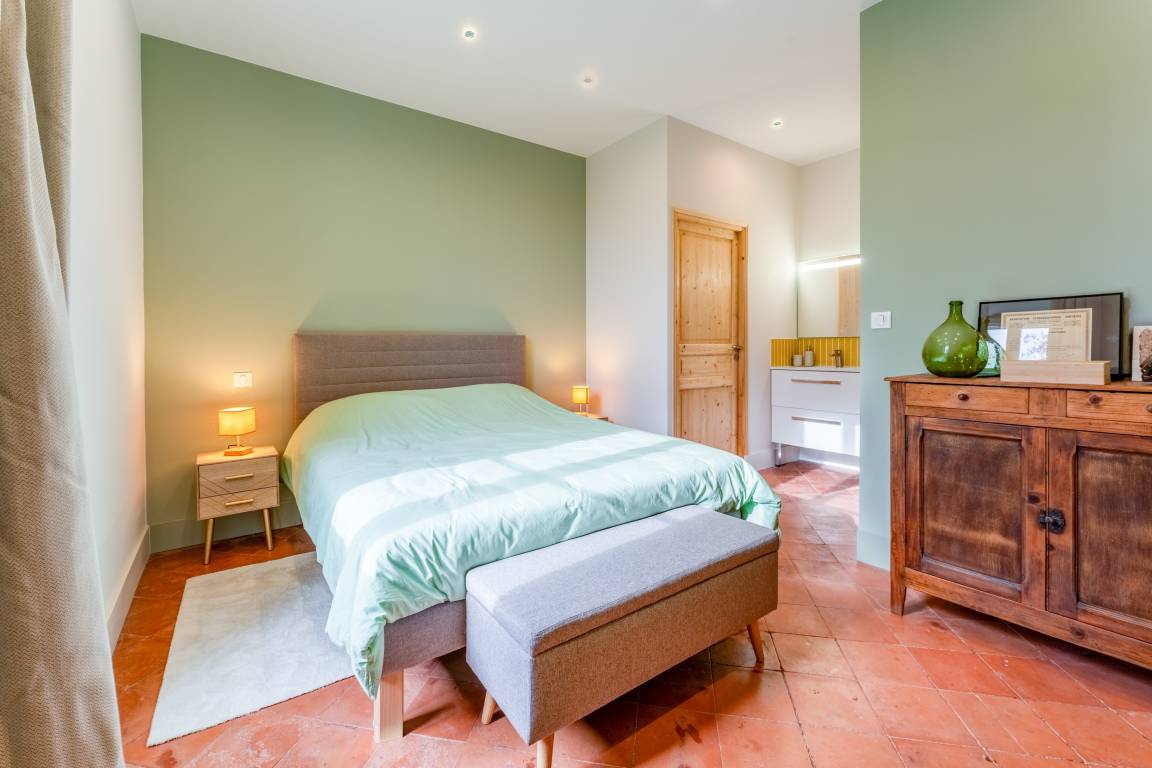 21 M² Chambre D'hôtes ∙ 1 Chambre ∙ 2 Personnes - Roquemaure