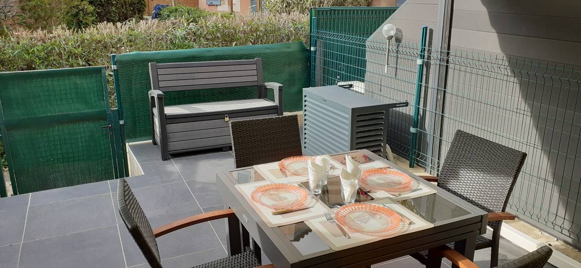 32 M² Maison De Vacances ∙ 2 Chambres ∙ 4 Personnes - La Londe-les-Maures