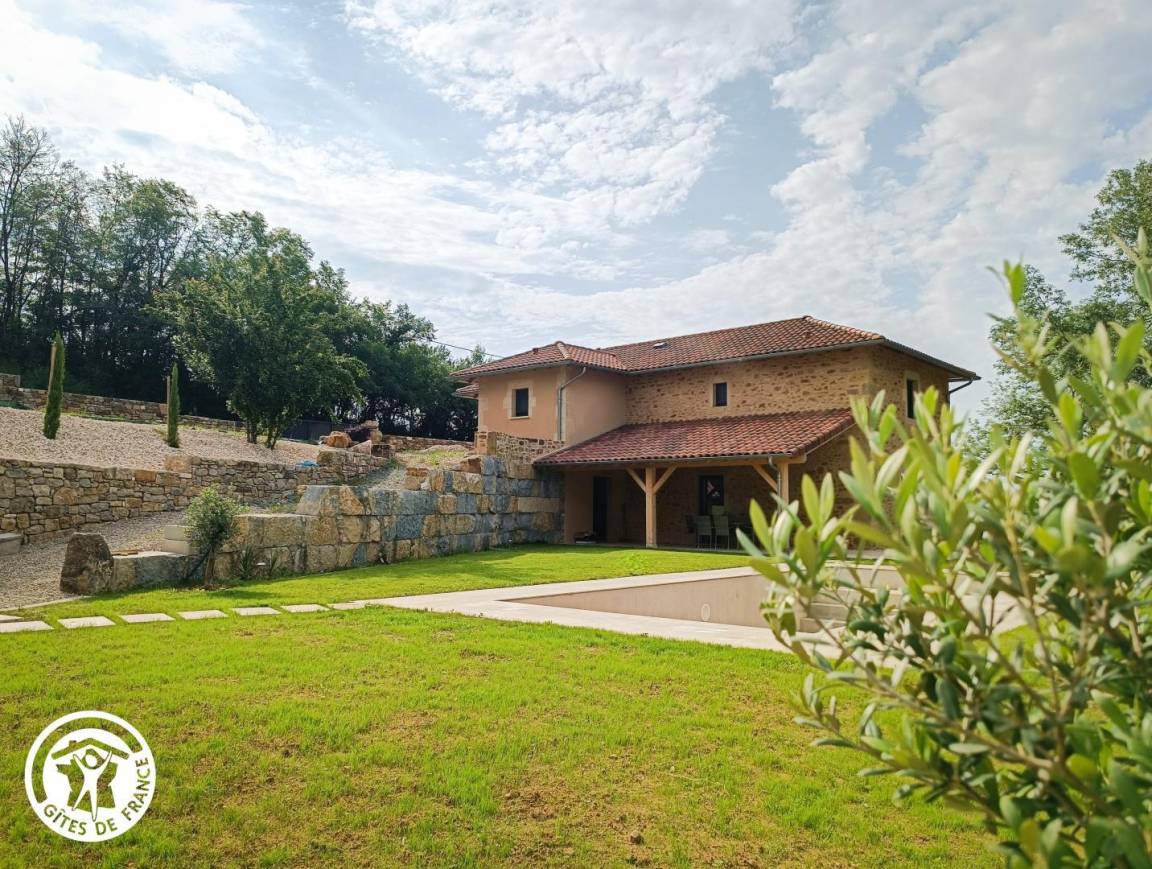 Gîte ∙ 4 Chambres ∙ 8 Personnes - Figeac