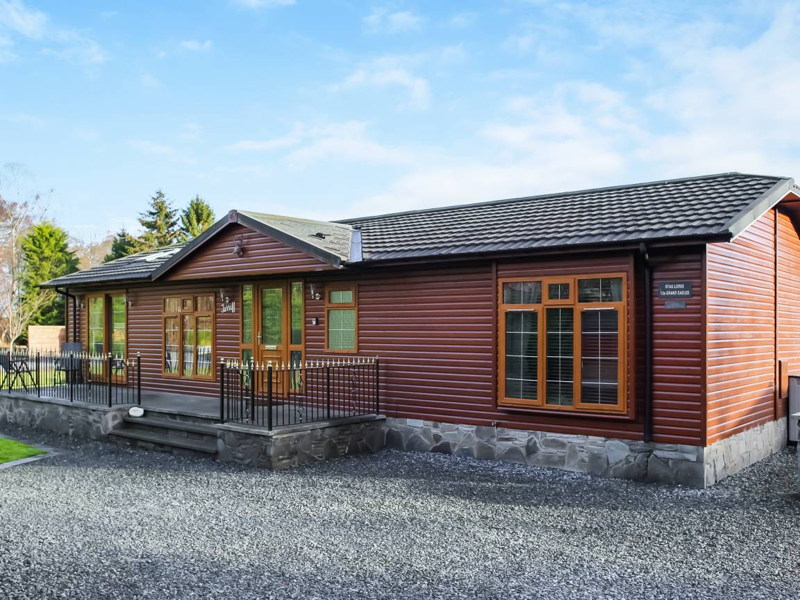 Apartment ∙ 2 Bedrooms ∙ 4 Guests - Gleneagles