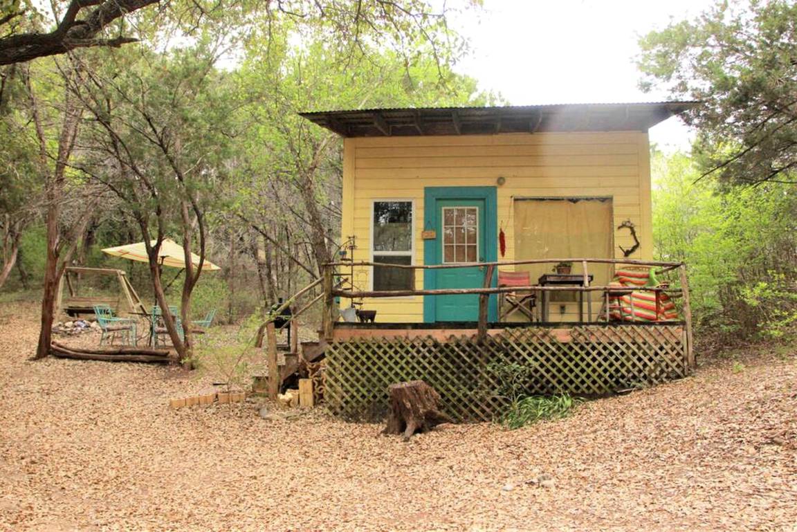 House ∙ 1 Bedroom ∙ 5 Guests - Marble Falls, TX