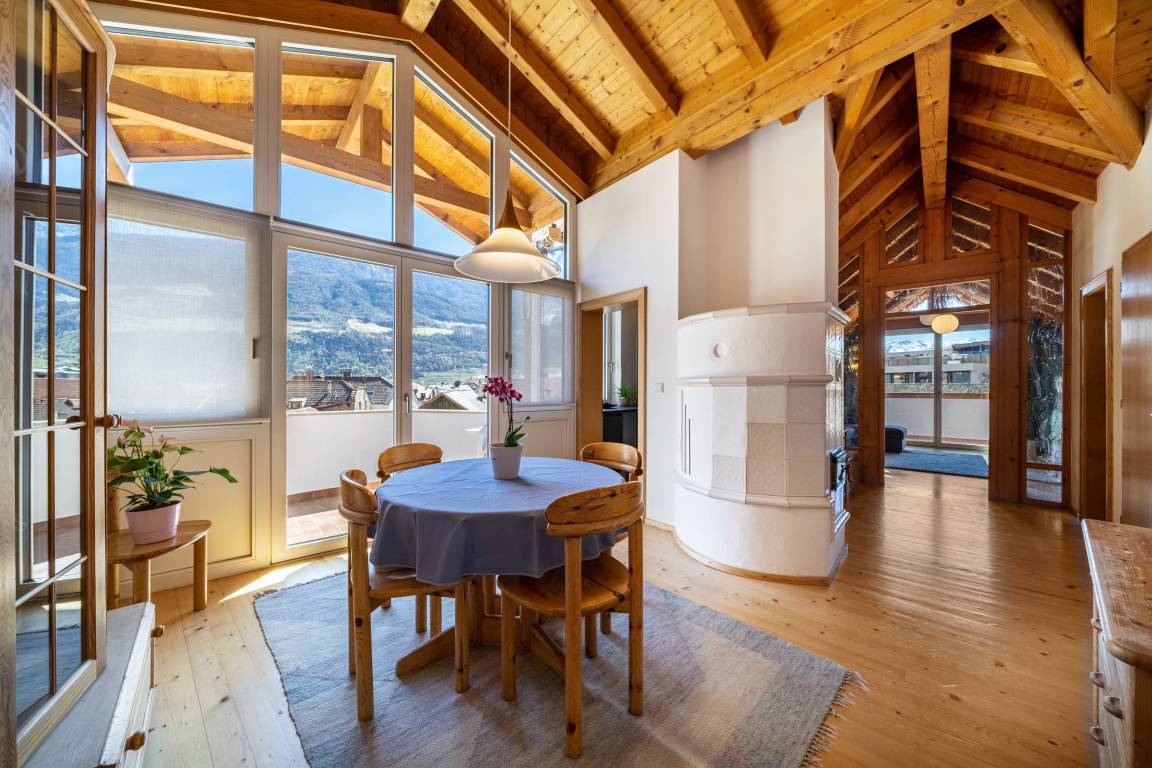 110 M² Apartment ∙ 3 Bedrooms ∙ 6 Guests - Coldrano