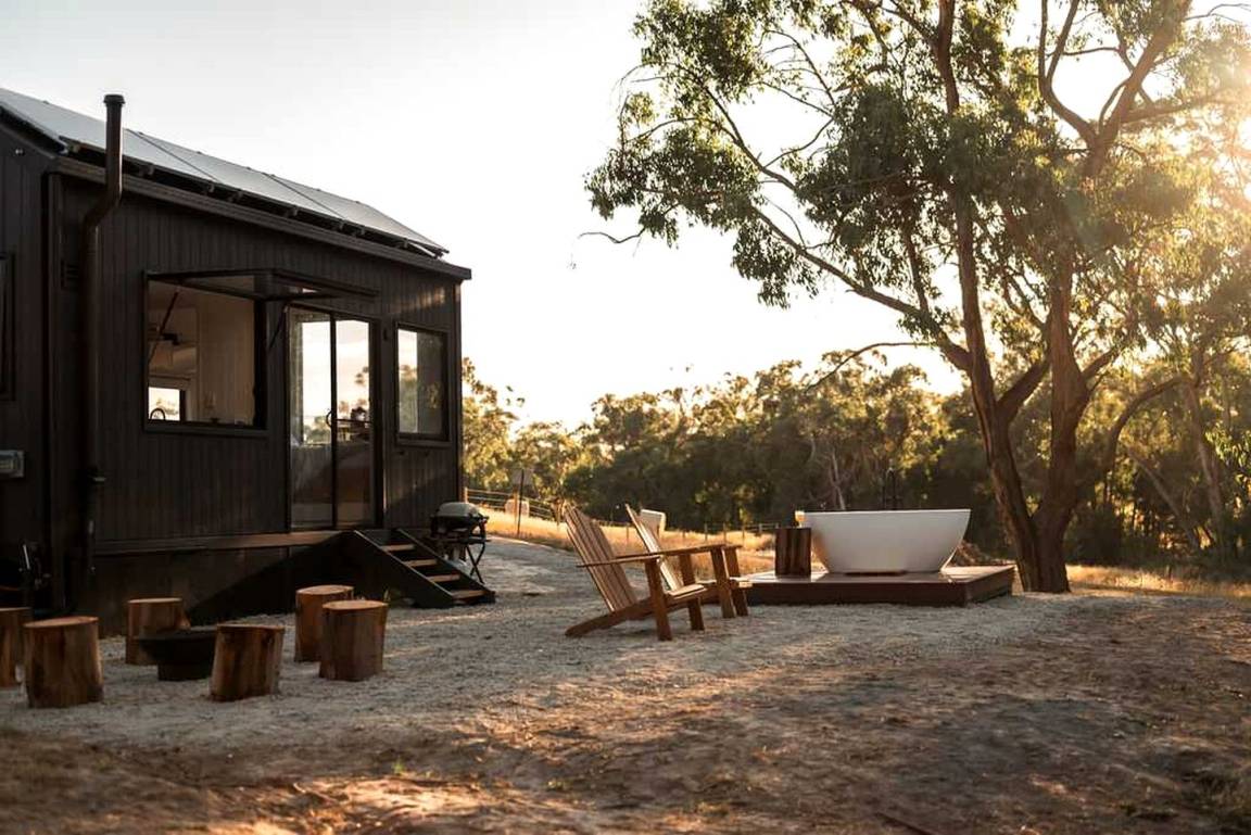House ∙ 1 Bedroom ∙ 6 Guests - Korumburra