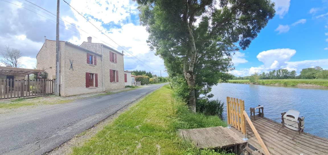 120 M² House ∙ 4 Bedrooms ∙ 8 Guests - Charente-Maritime