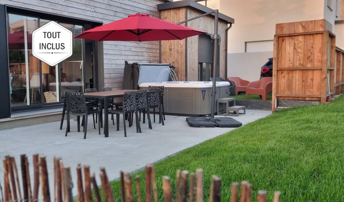 120 M² Gîte ∙ 3 Chambres ∙ 6 Personnes - Saint-Pol-de-Léon