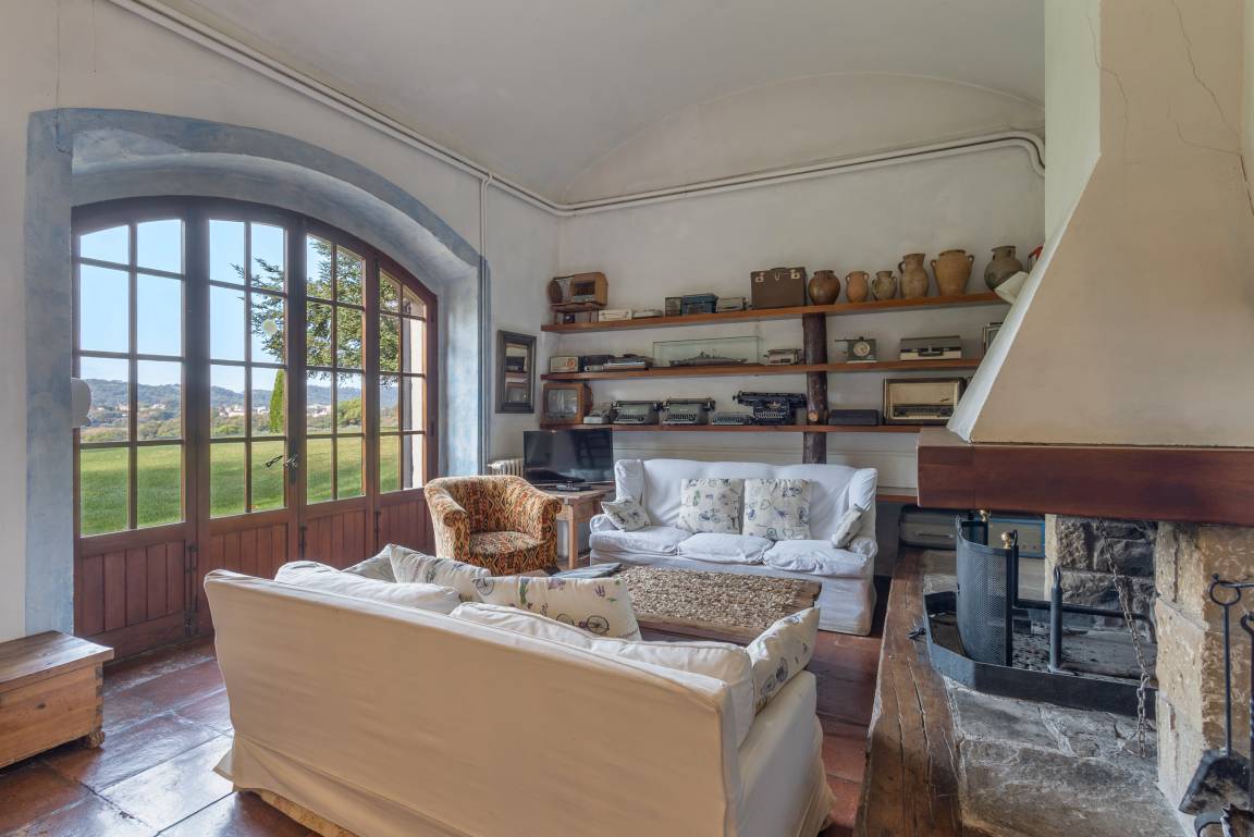 80 M² Appartement ∙ 6 Chambres ∙ 12 Personnes - Aiguafreda