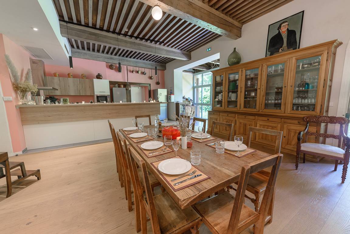 400 M² Casa ∙ 9 Habitaciones ∙ 21 Huéspedes - Annecy
