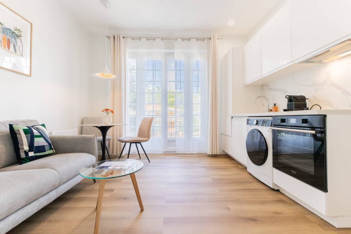 24 M² Appartement ∙ 1 Chambre ∙ 2 Personnes - Pessac