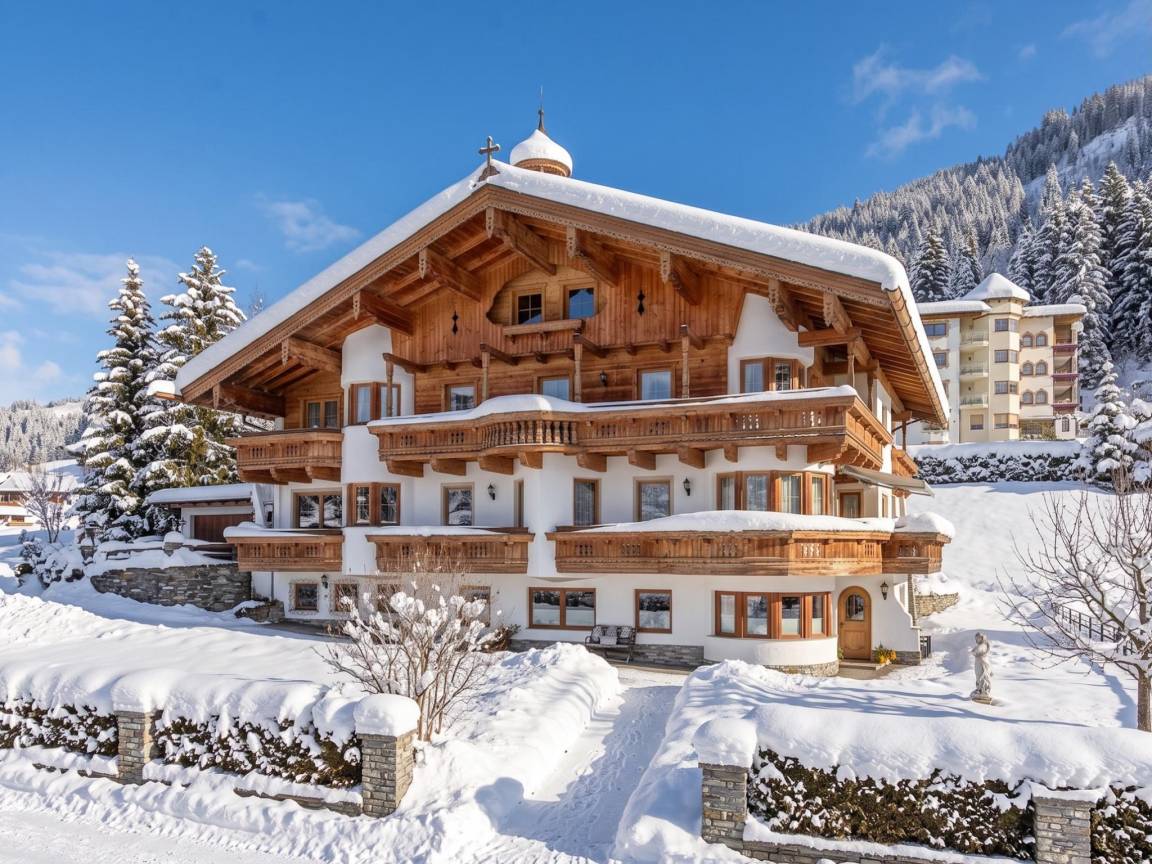 115 M² Ferienwohnung ∙ 3 Schlafzimmer ∙ 8 Gäste - Auffach