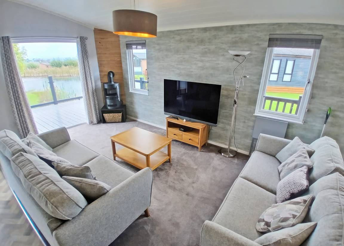 Chalet ∙ 2 Bedrooms ∙ 4 Guests - Wales