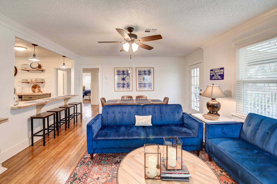 129 M² House ∙ 3 Bedrooms ∙ 8 Guests - Waco, TX