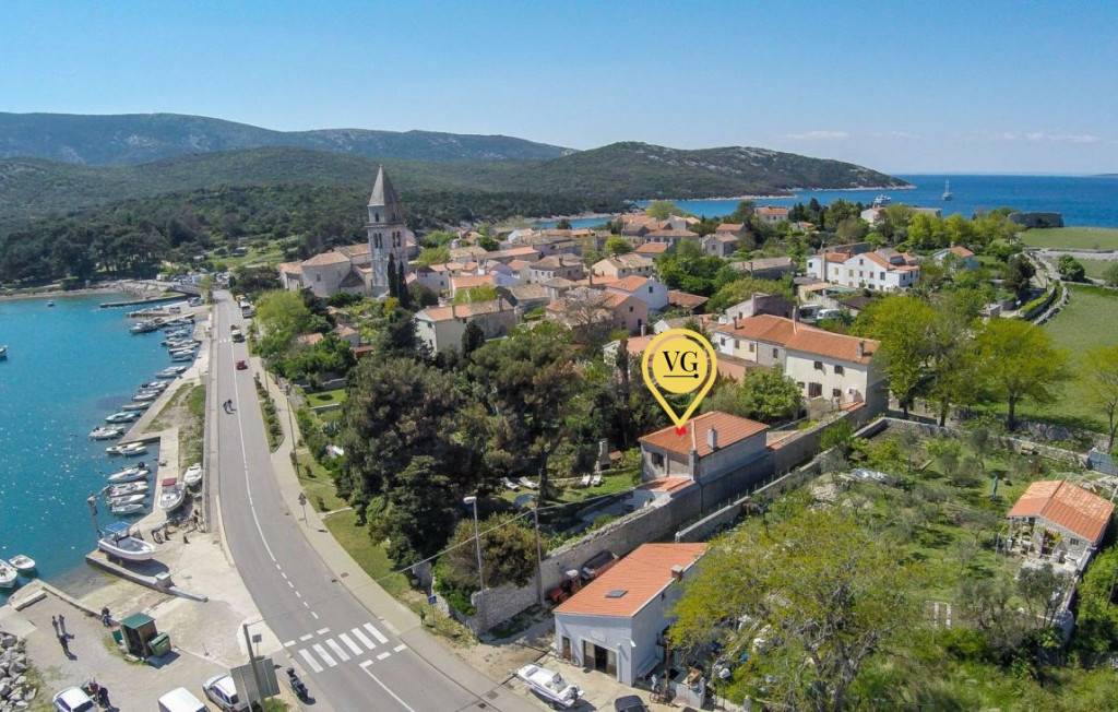 130 M² Villa ∙ 3 Makuuhuonetta ∙ 7 Vierasta - Nerezine