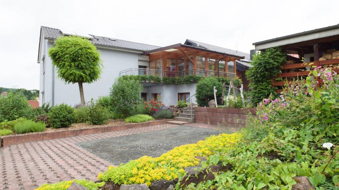 57 M² Ferienwohnung ∙ 1 Schlafzimmer ∙ 4 Gäste - Tholey