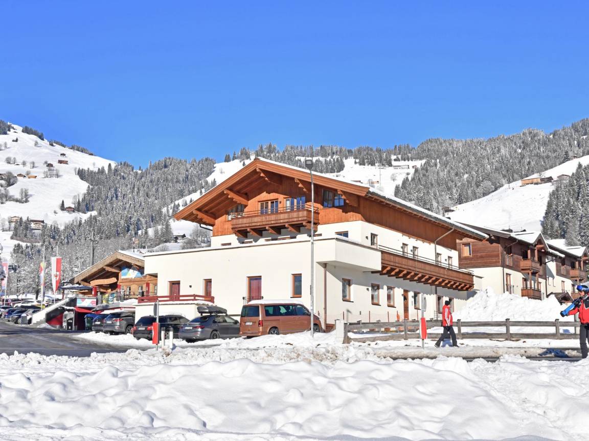 91 M² Apartment ∙ 3 Bedrooms ∙ 9 Guests - Söll