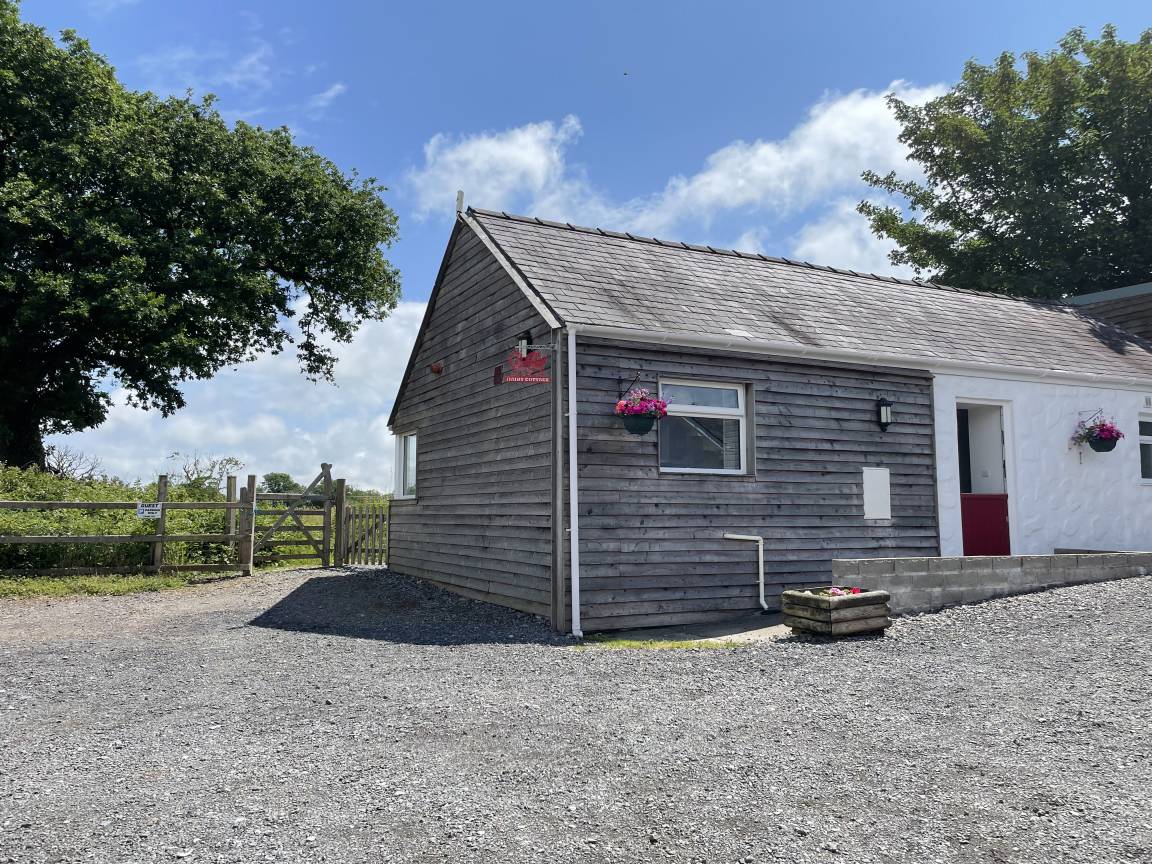 Cottage ∙ 2 Bedrooms ∙ 4 Guests - Pembrokeshire