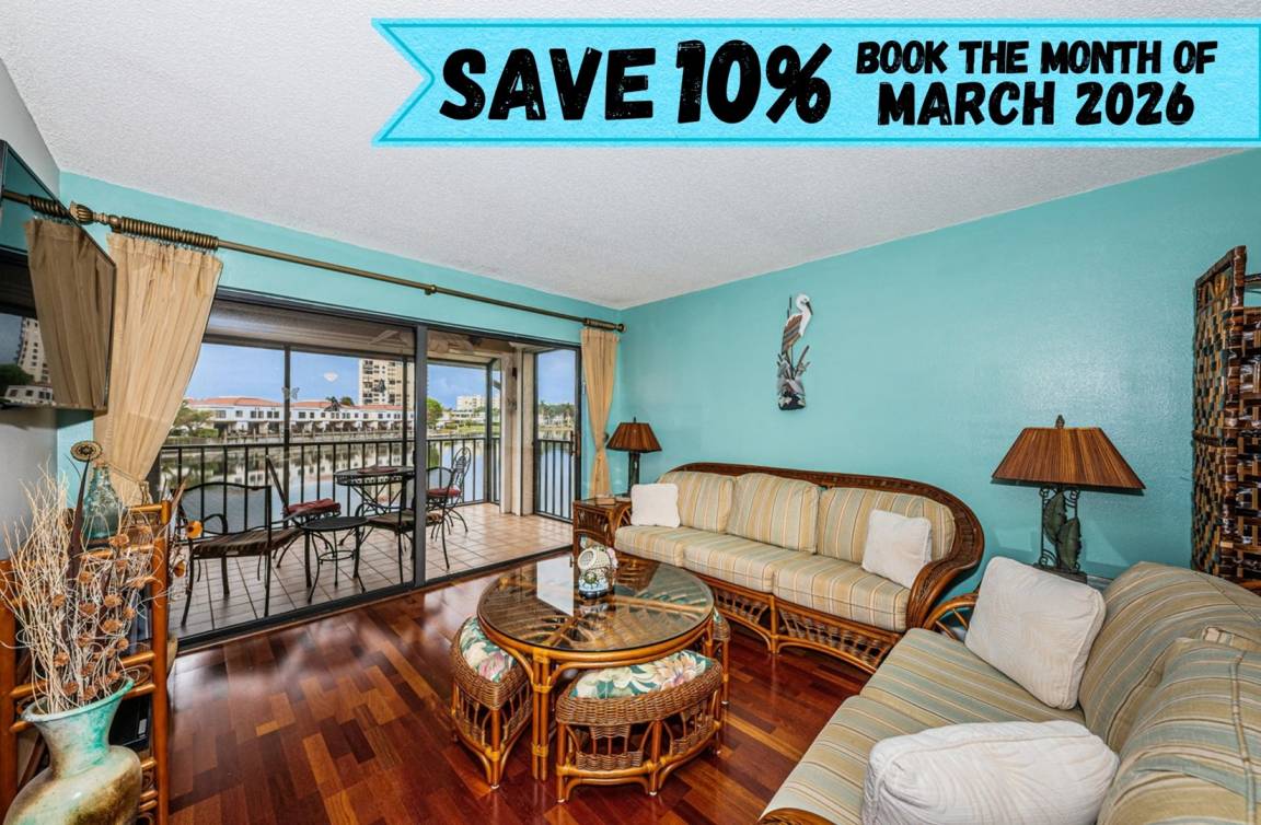 Condo ∙ 2 Bedrooms ∙ 4 Guests - St. Petersburg, FL