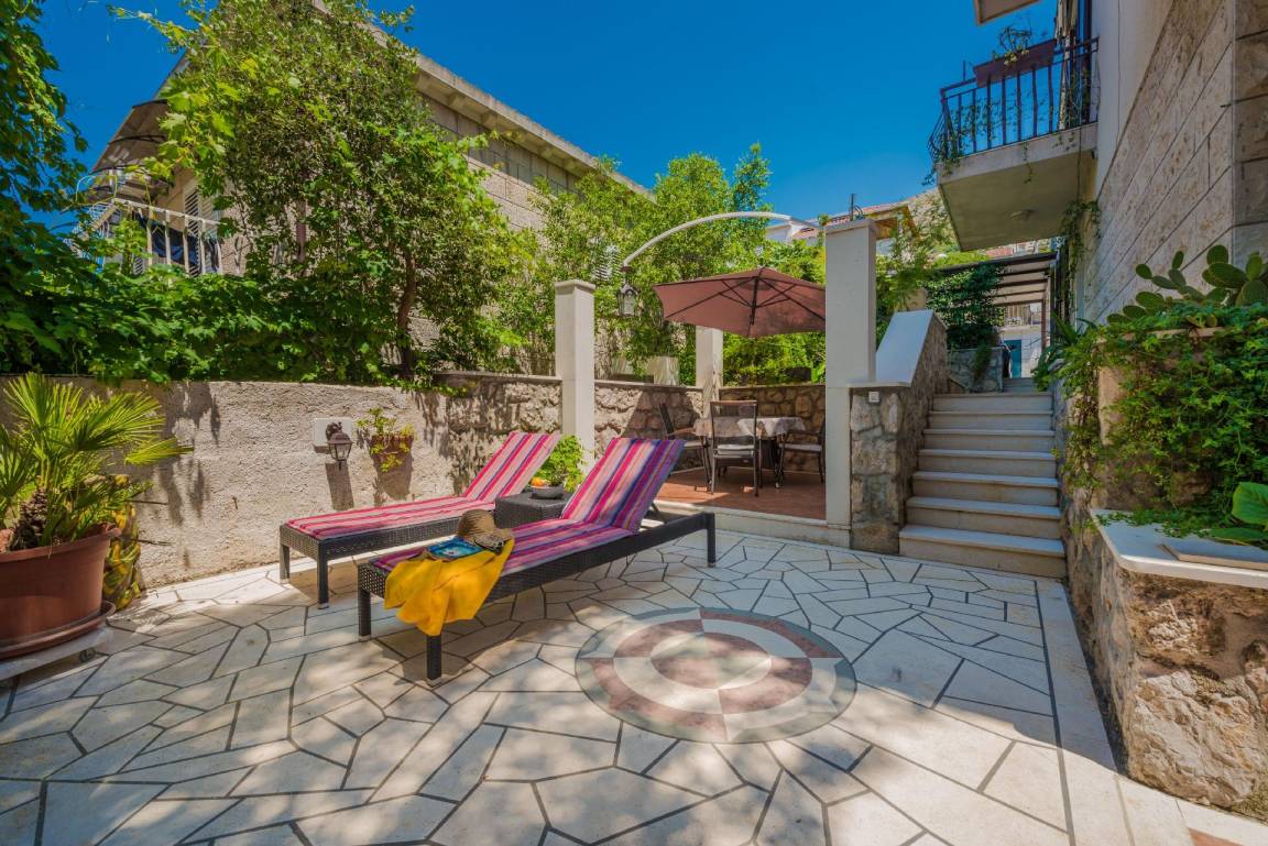 30 M² Huoneisto ∙ 2 Makuuhuonetta ∙ 4 Vierasta - Dubrovnik