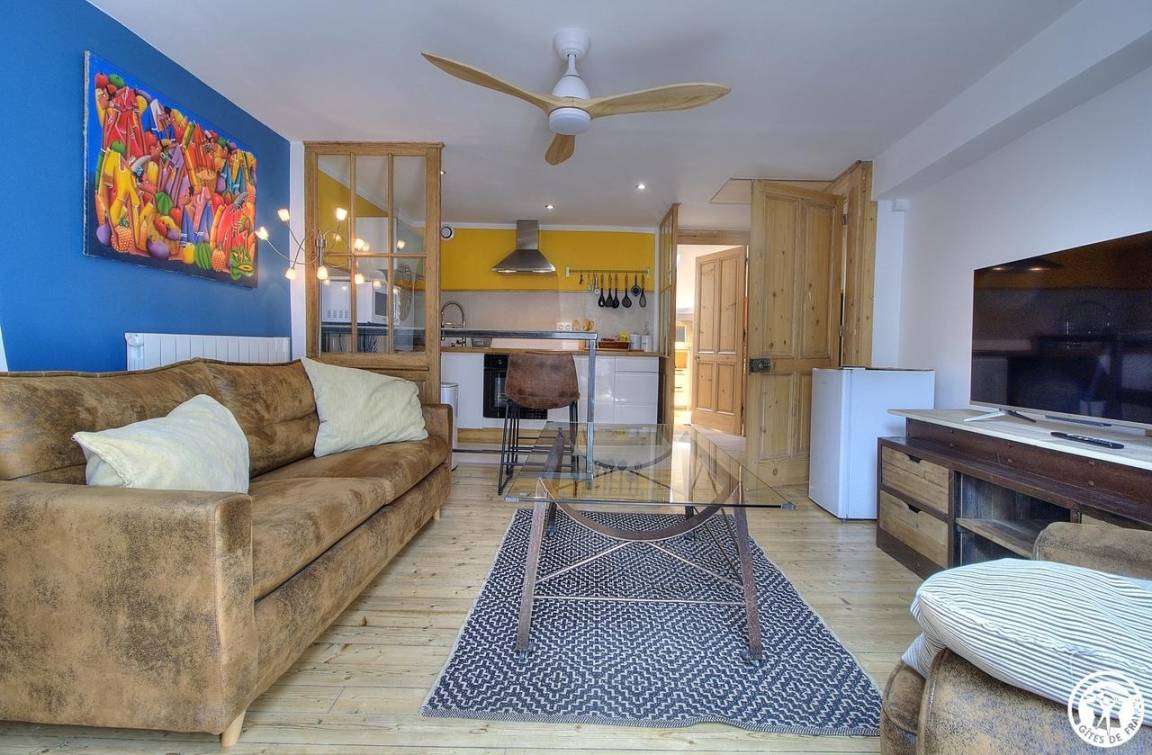 56 M² Gîte ∙ 2 Chambres ∙ 4 Personnes - Pont-d'Ain