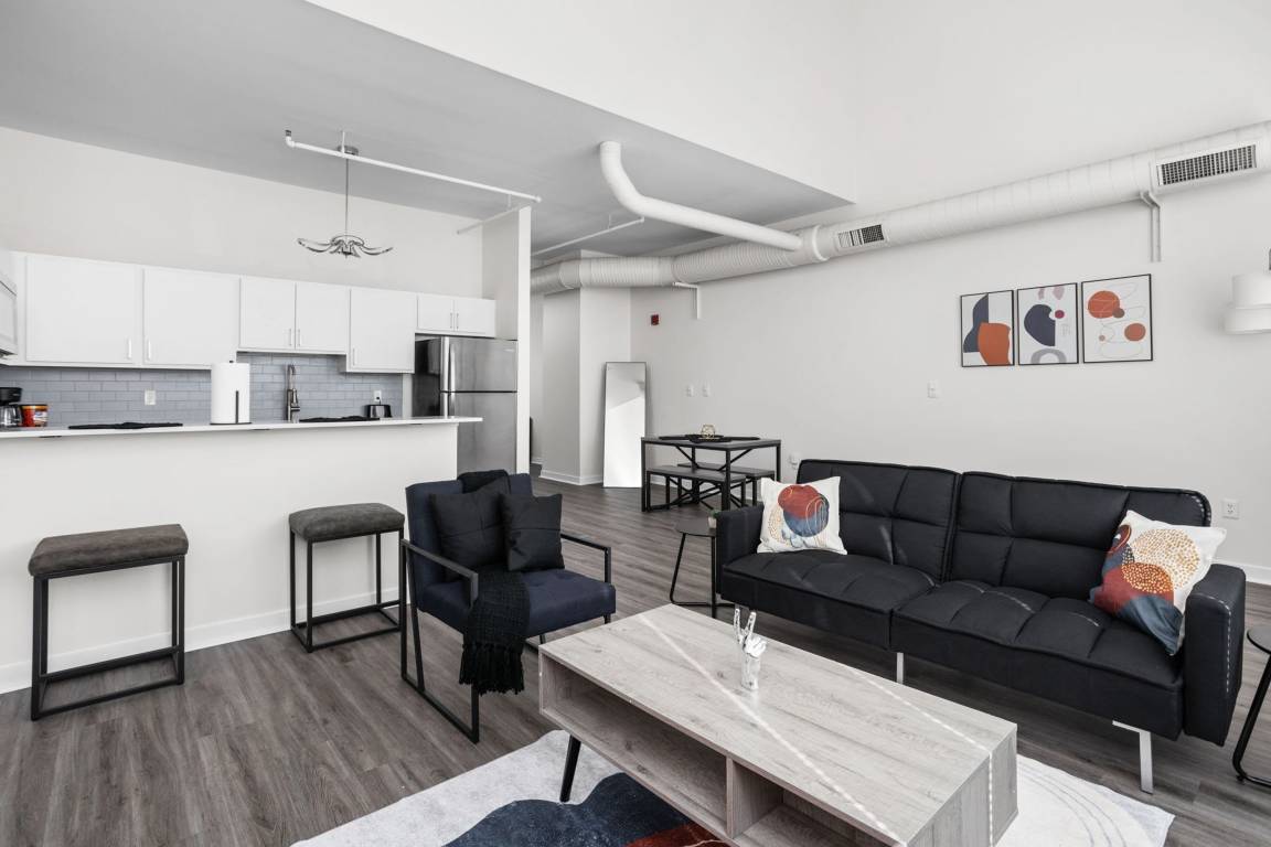 Apartment ∙ 2 Bedrooms ∙ 5 Guests - IUPUI,Indianapolis