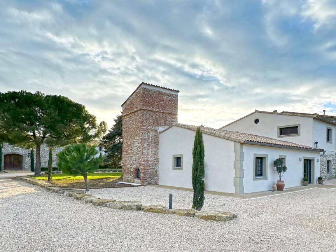 200 M² Gîte ∙ 5 Chambres ∙ 14 Personnes - Languedoc-Roussillon