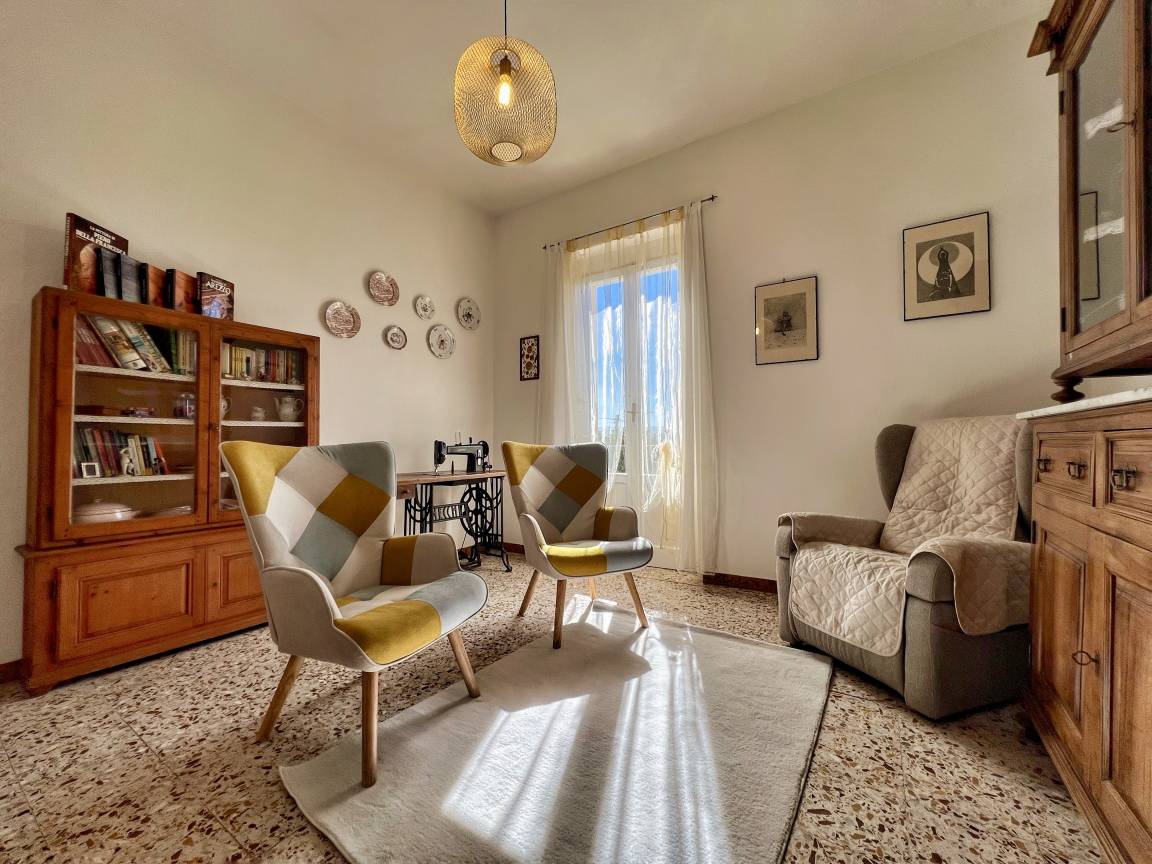 149 M² Ferienwohnung ∙ 3 Schlafzimmer ∙ 7 Gäste - Arezzo
