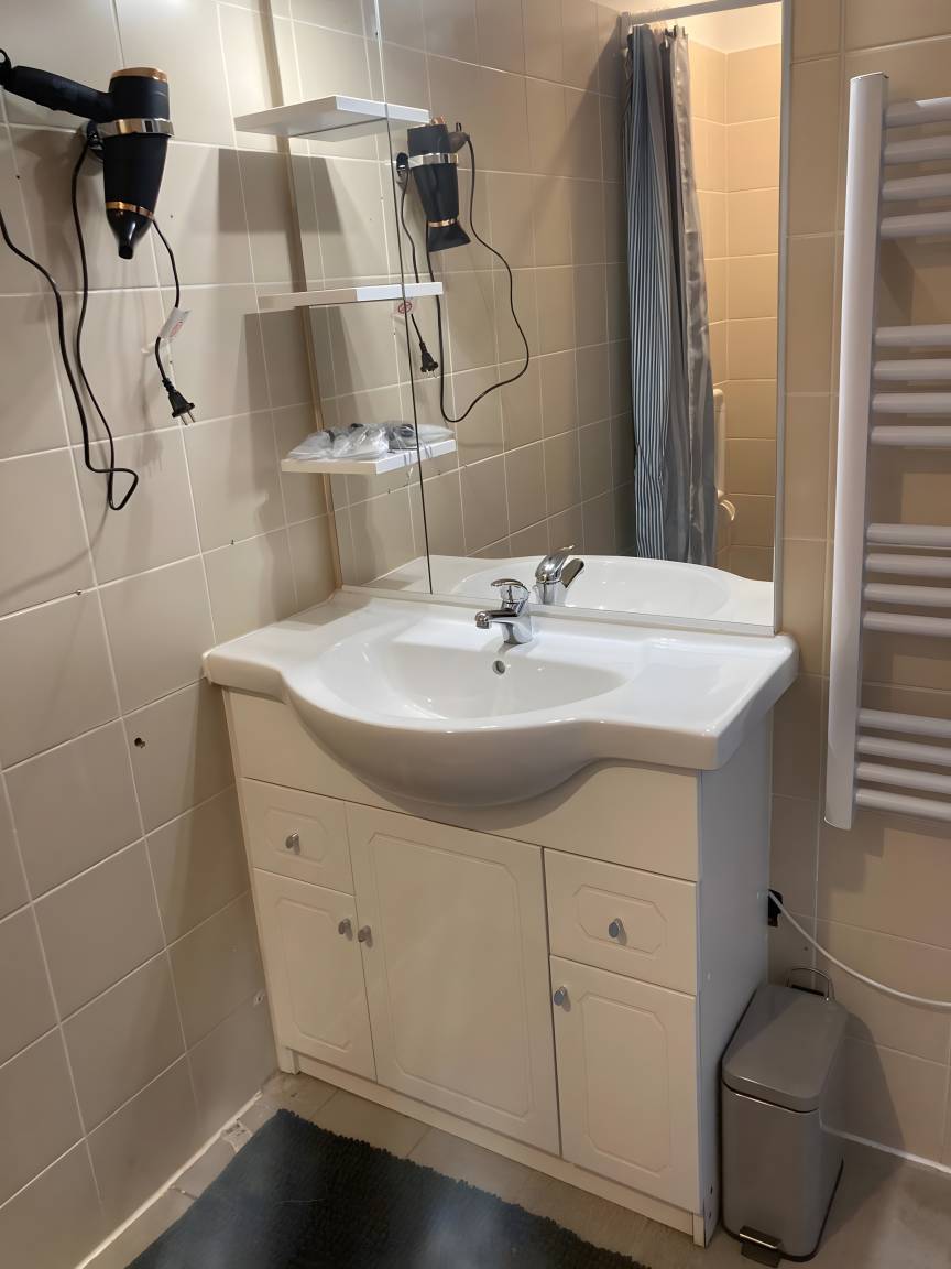 30 M² Monolocale ∙ 2 Ospiti - Thiers